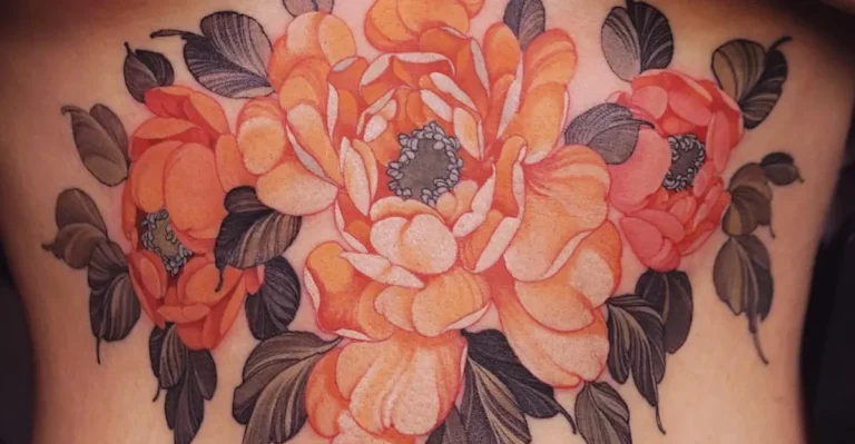 Tatuaje cu Flori: O Lună, O Poveste, O Floare ⋆ Inkperium Tattoo București